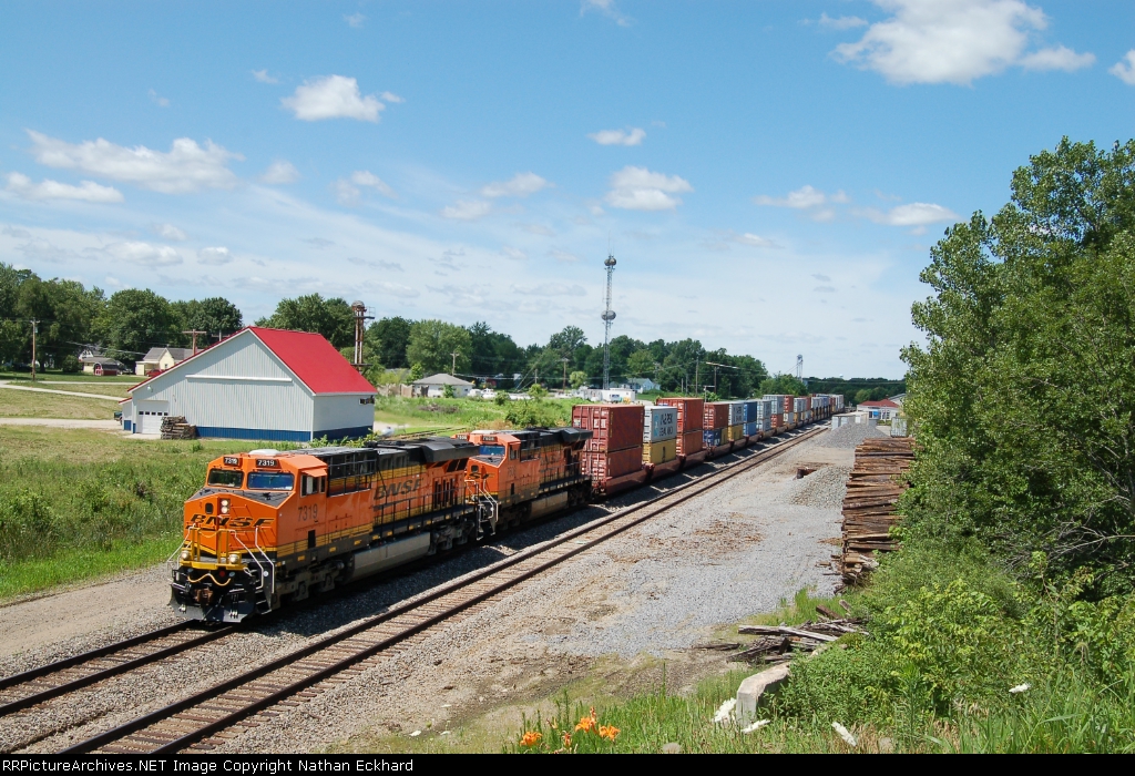 BNSF 7319